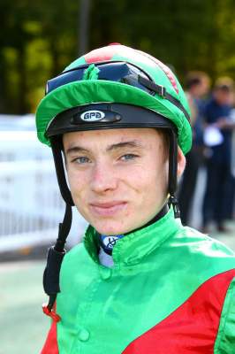 C. SHEPHERD - La fiche du jockey sur les 12 derniers mois - CANALTURF