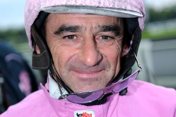 G. DELACOUR - La fiche du Jockey/Driver sur les 12 derniers mois - CANALTURF