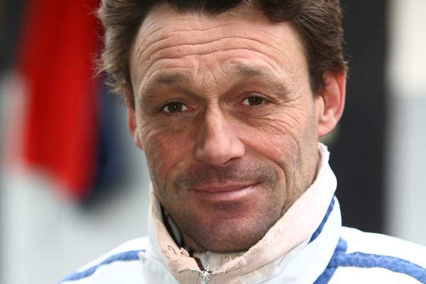 S. HARDY - La fiche de l'entraineur sur les 12 derniers mois - CANALTURF