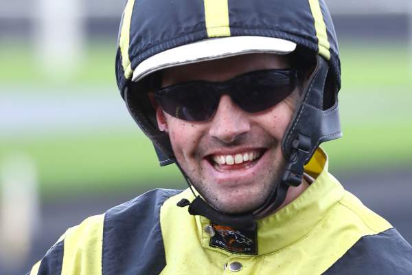 L. RIVENET - La fiche du Jockey/Driver sur les 12 derniers mois - CANALTURF