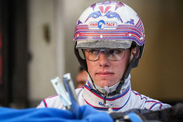 DUVALDESTIN THEO - La fiche du Jockey/Driver sur les 12 derniers mois ...