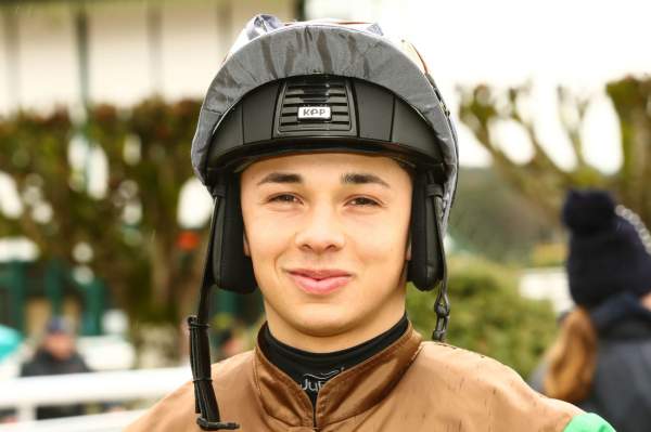 BRECHET LéO P. - La fiche du Jockey sur les 12 derniers mois - CANALTURF